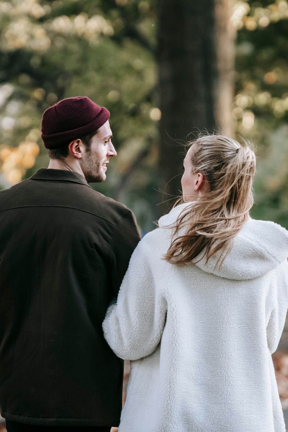 33 Deep Questions to Ask Your Boyfriend to Unlock His Heart & Mind ...